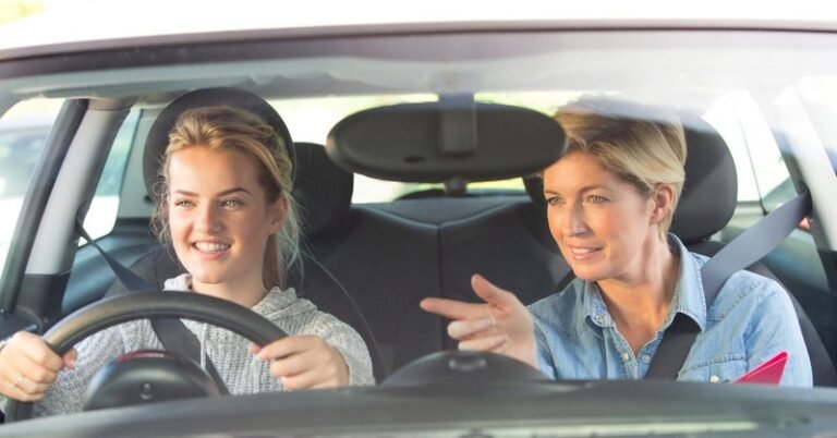 Why Do I Keep Hitting Curbs? How to Avoid It When Parking