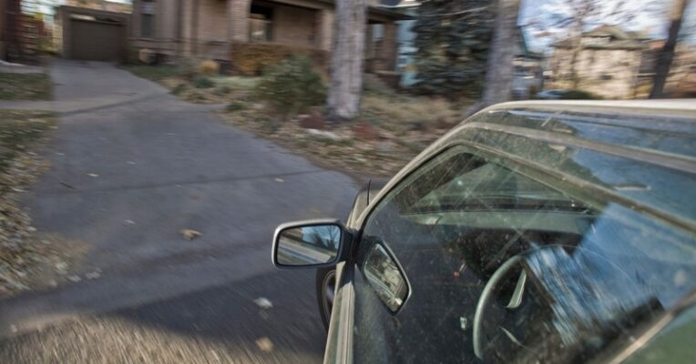 8 Ways on How to Back Out of a Driveway Without Scraping
