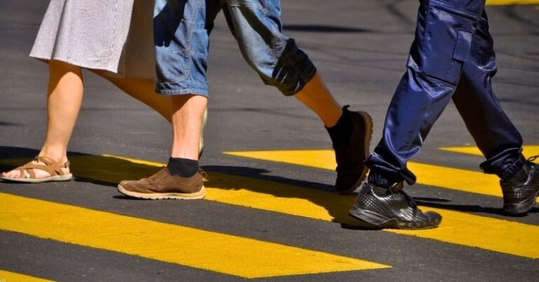 Curb Height: What is the Standard? (ANSWERED)